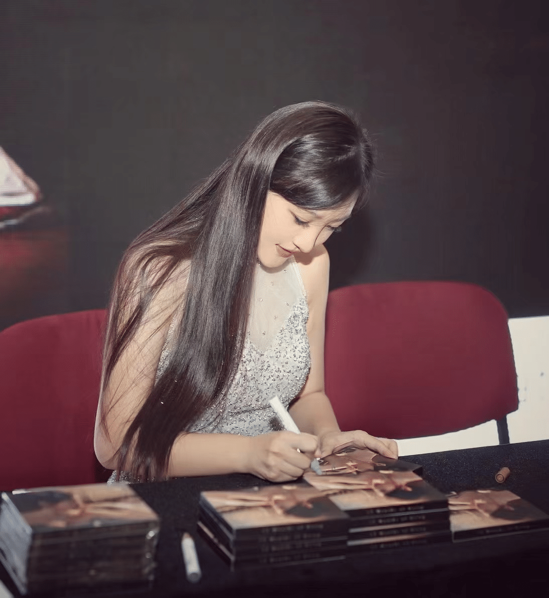 Yun Sunny Li Mesmerizes Audiences on 2024 Solo Recital Tour - Music ...